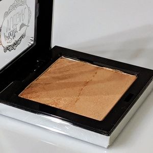 Sigma Beauty | Makeup | Glow Bundle Sigma Too Faced Laura Gellar ...